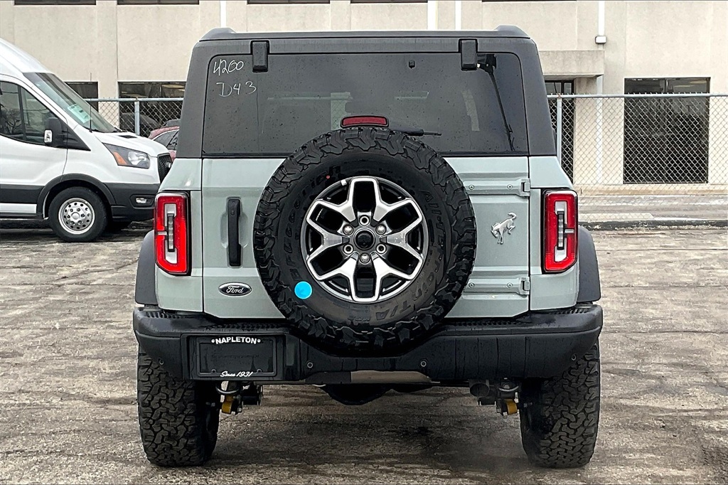 New 2024 Ford Bronco Badlands® 4 Door in Oak Lawn #FK0898 | Napleton ...