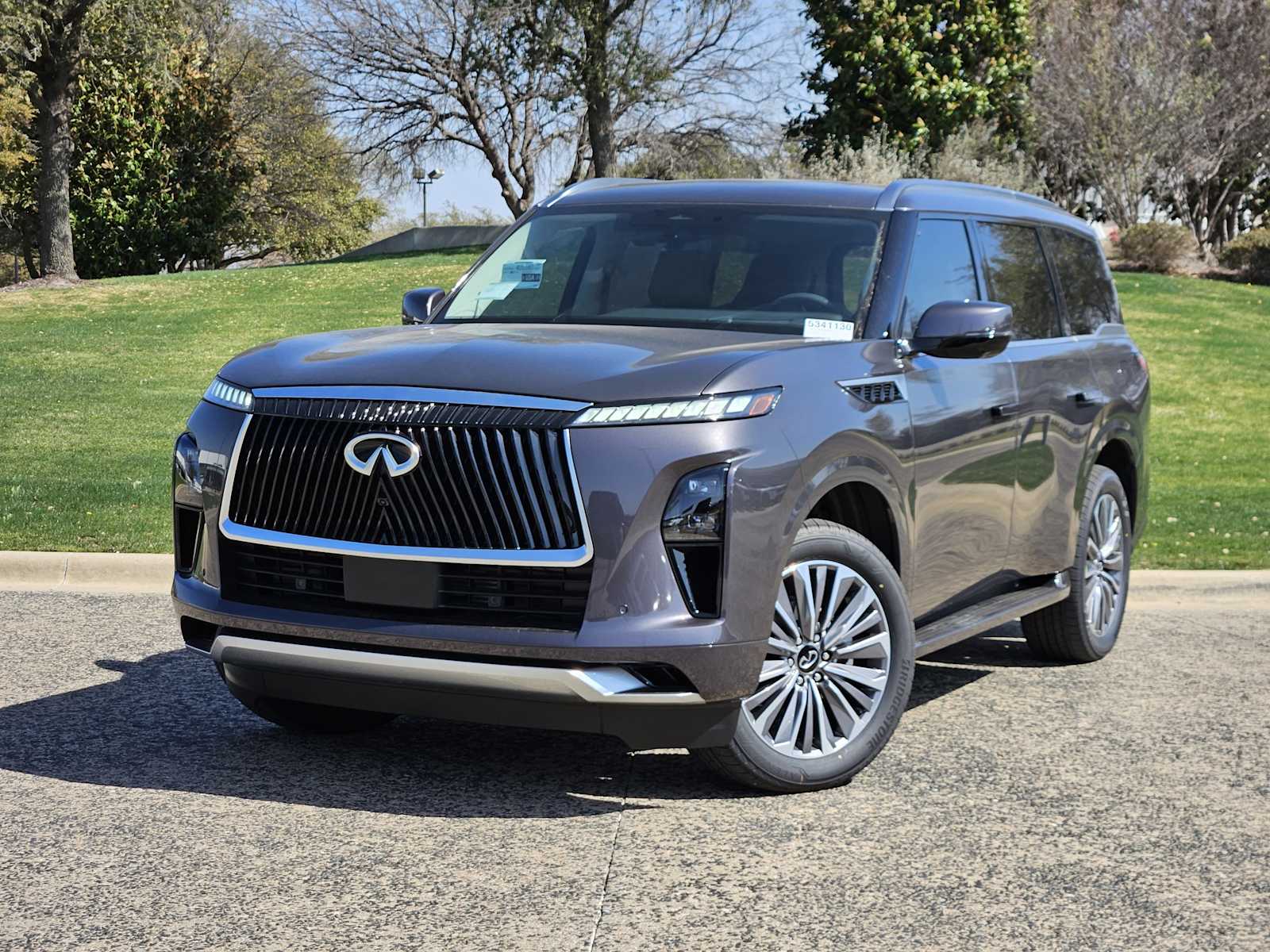 New 2025 INFINITI QX80 LUXE Sport Utility in #5341130 | Sewell Automotive Companies