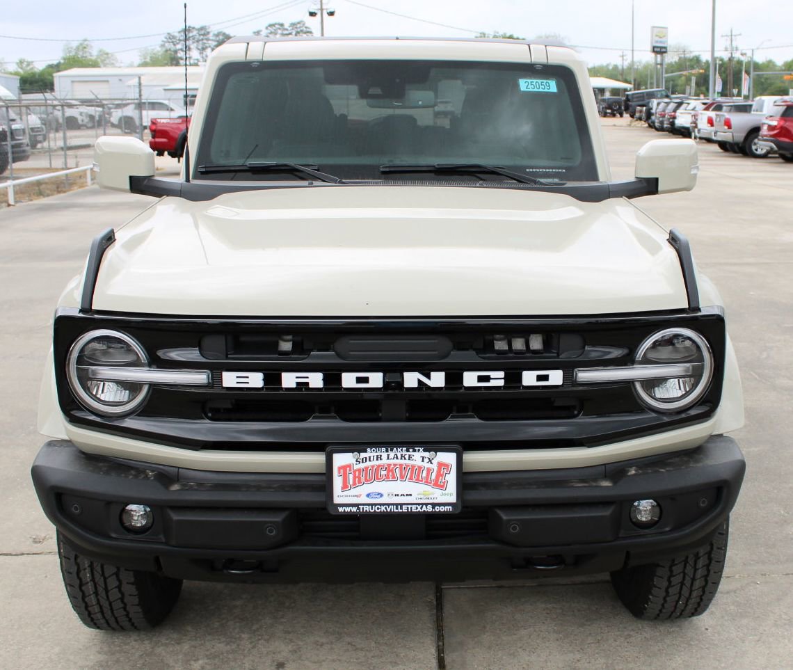 New 2025 Ford Bronco Outer Banks 4 Door 4×4 4 Door in Sour Lake #25059 | Sour Lake Ford