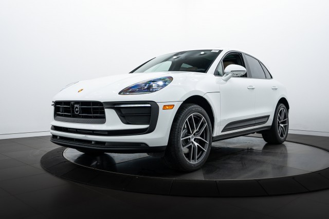 New 2025 Porsche Macan Base Sport Utility in Highland Park #P250510 ...