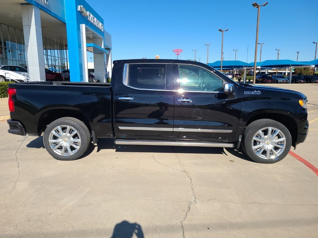 2022 Chevy Silverado High Country Black