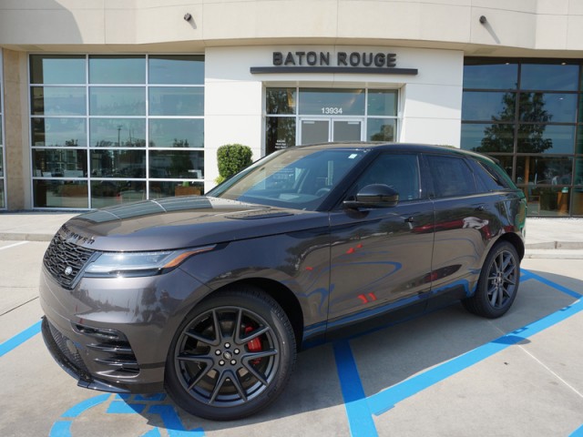 2022 Range Rover Black Rims