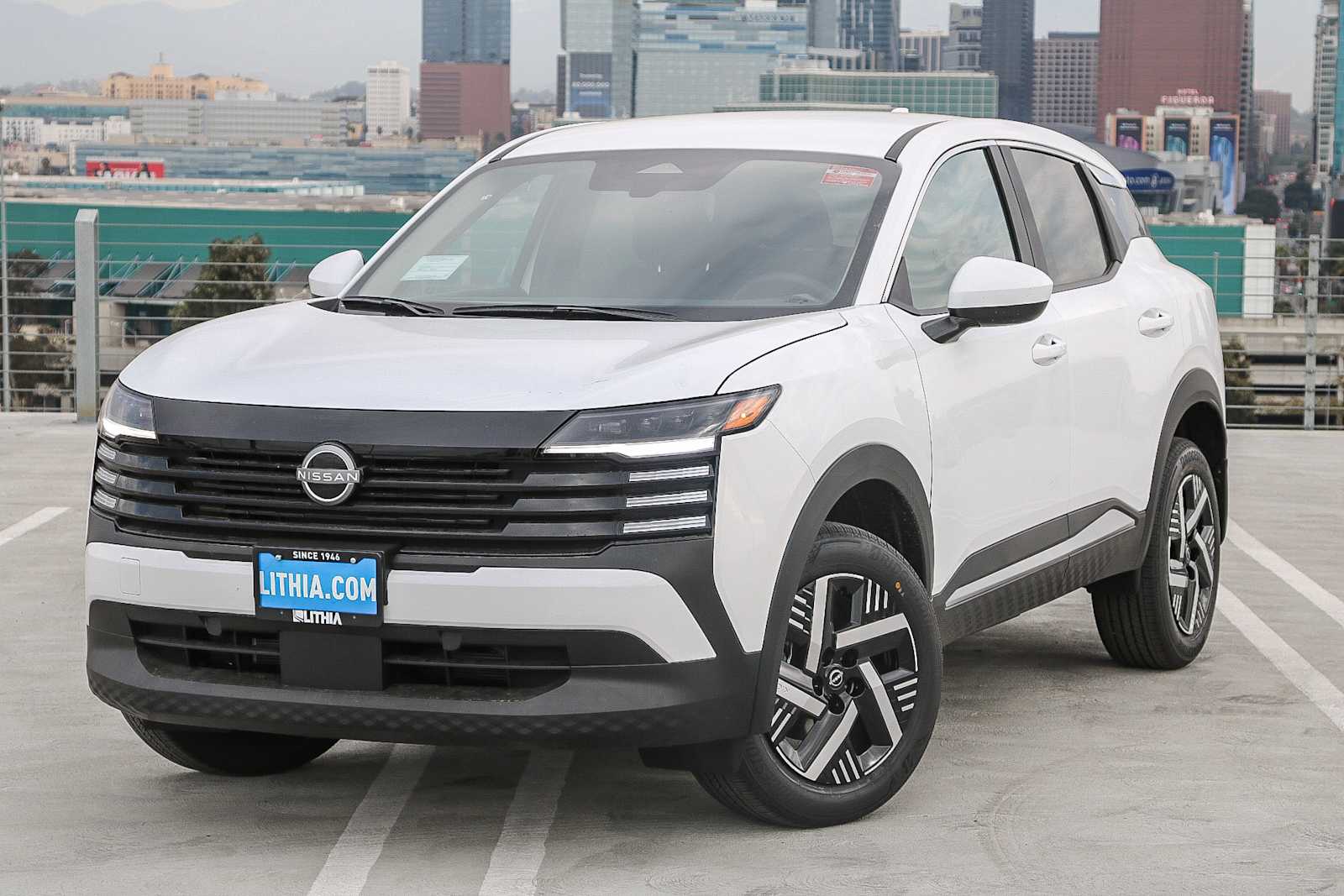 New 2025 Nissan Kicks SV Crossover in Los Angeles #N5393531 | Nissan of Downtown L.A.