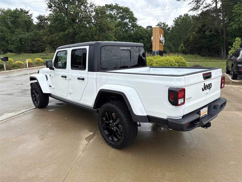 New 2025 Jeep Gladiator Nighthawk Crew Cab in Natchitoches #J5028 ...