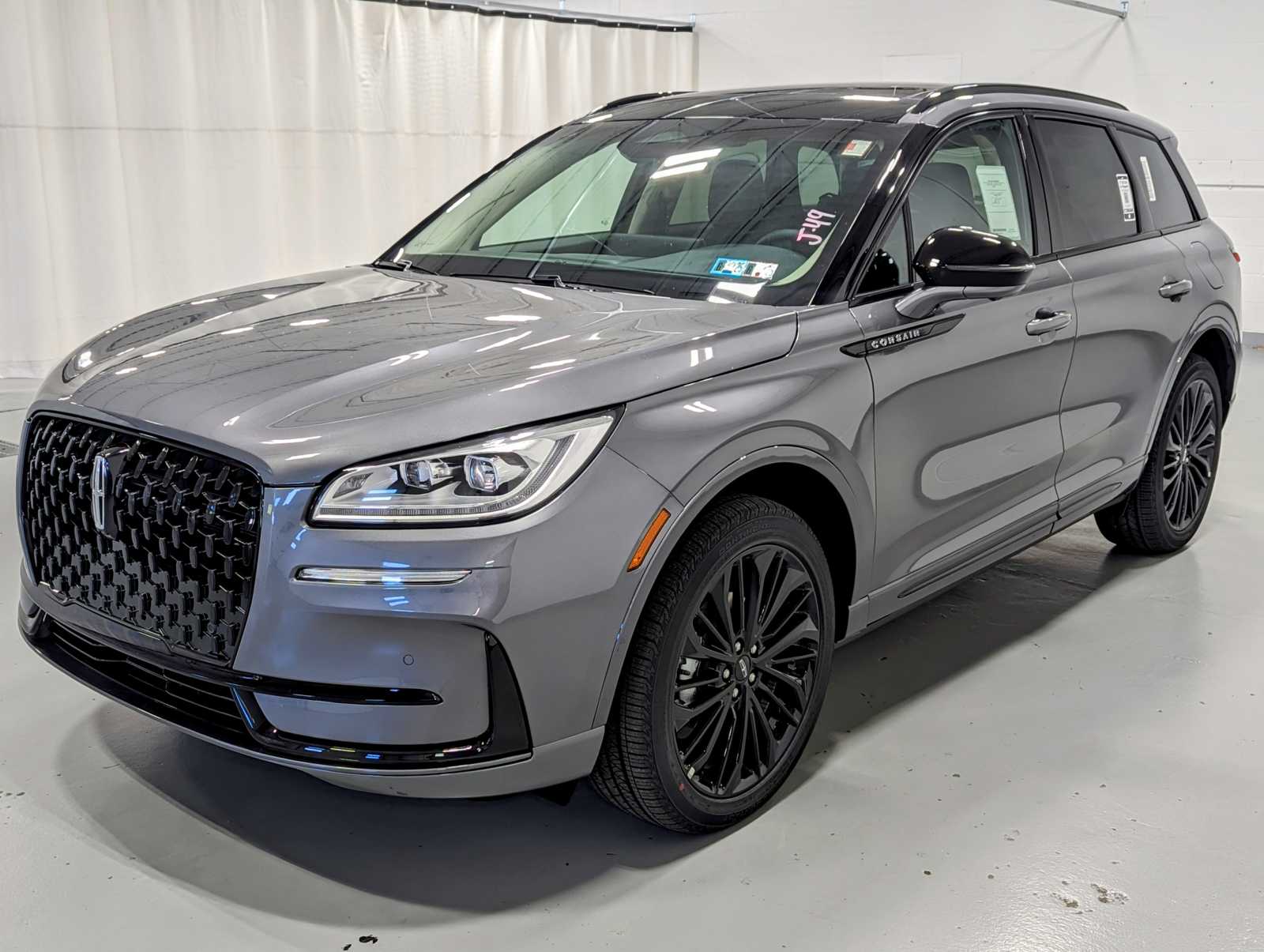 New 2024 Lincoln Corsair Reserve in Asher Gray Metallic Clearcoat ...