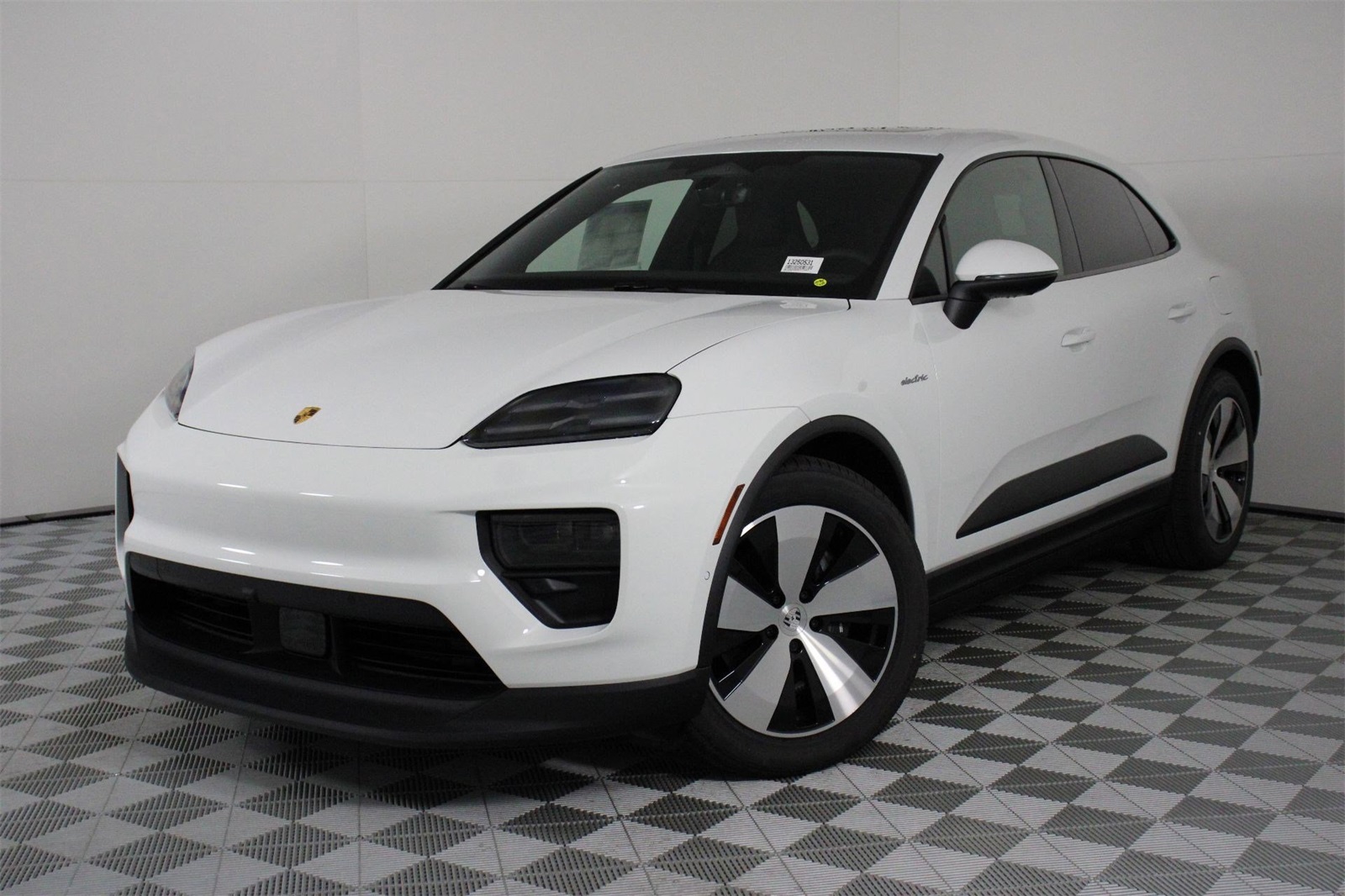 Porsche Lease Specials in Pasadena, CA | Rusnak/Pasadena