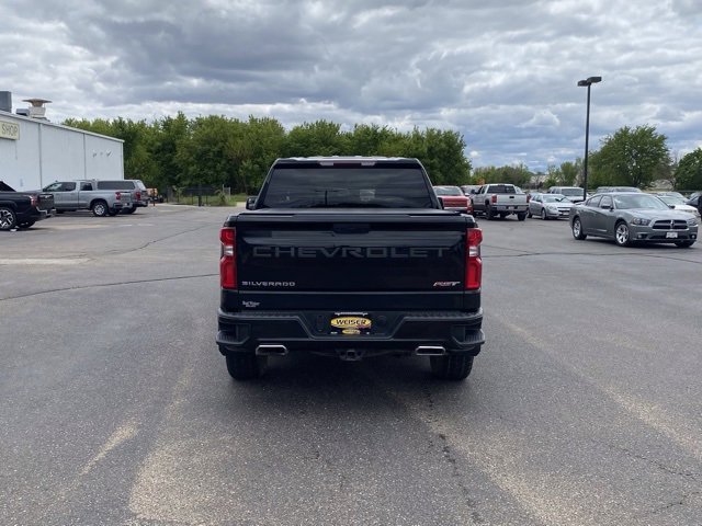 Pre-Owned 2019 Chevrolet Silverado 1500 RST Crew Cab in Beloit #80273B ...