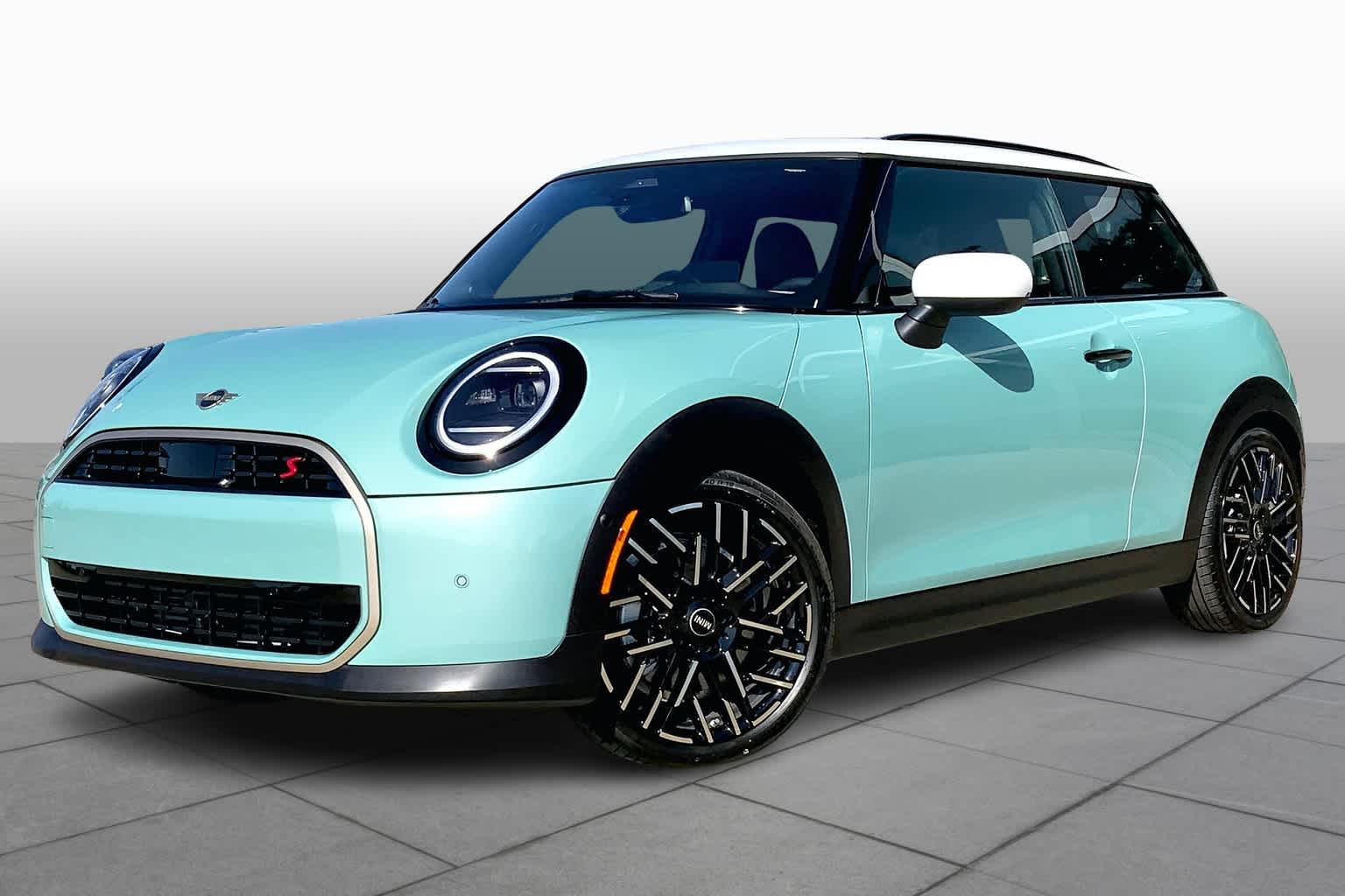 New 2025 MINI Hardtop 2 Door FWD Signature Plus in Merriam #S2W29132 ...