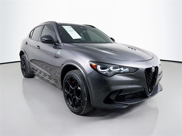 Pre-Owned 2024 Alfa Romeo Stelvio Quadrifoglio 4D Sport Utility in ...