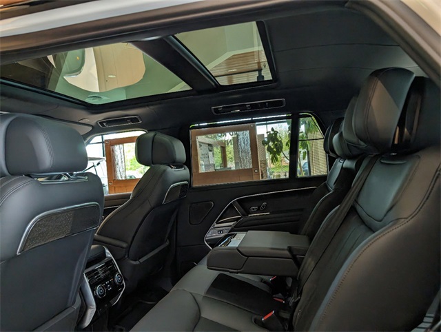 New 2024 Land Rover Range Rover Autobiography 7 Passenger 4D Sport ...