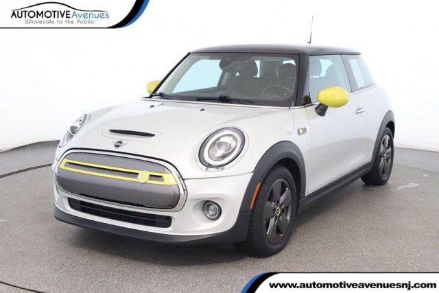 Used 2021 MINI Cooper SE Hardtop 2 Door with 6.5” Touchscreen ...