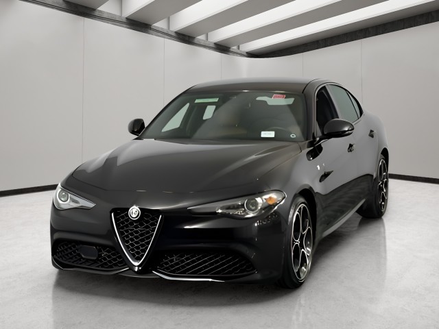 Pre-Owned 2022 Alfa Romeo Giulia Ti RWD 4dr Car in Charlotte # | Hi ...