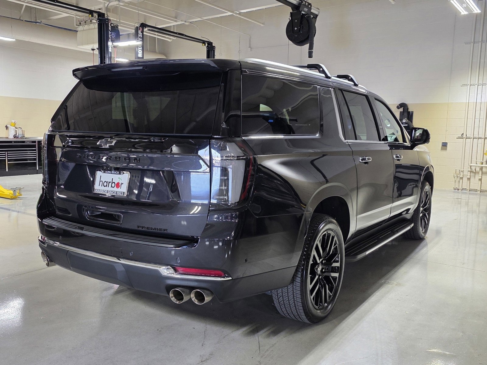 Pre-Owned 2025 Chevrolet Suburban Premier SUV in Long Beach #CX250808S ...