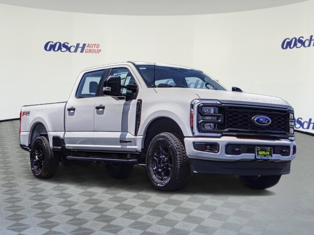 New 2023 Ford Super Duty F-250 XL Crew Cab in Temecula #R230543 | Gosch Ford Temecula