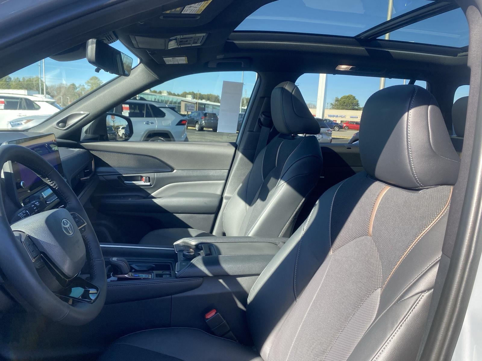 Used 2025 Toyota Grand Highlander Hybrid MAX Platinum For Sale Chester ...