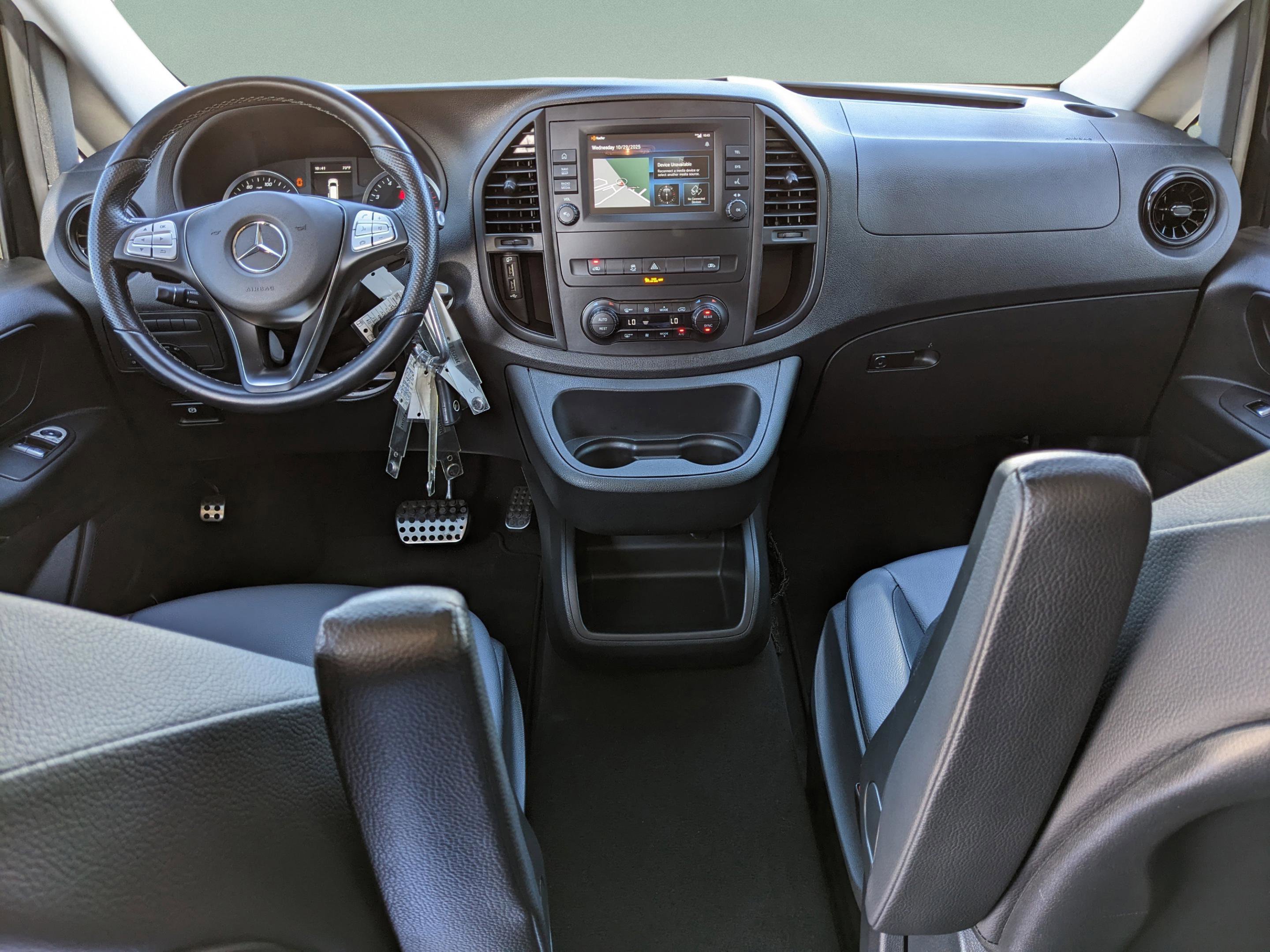 Pre-Owned 2023 Mercedes-Benz Metris Passenger Van Passenger Mini van ...