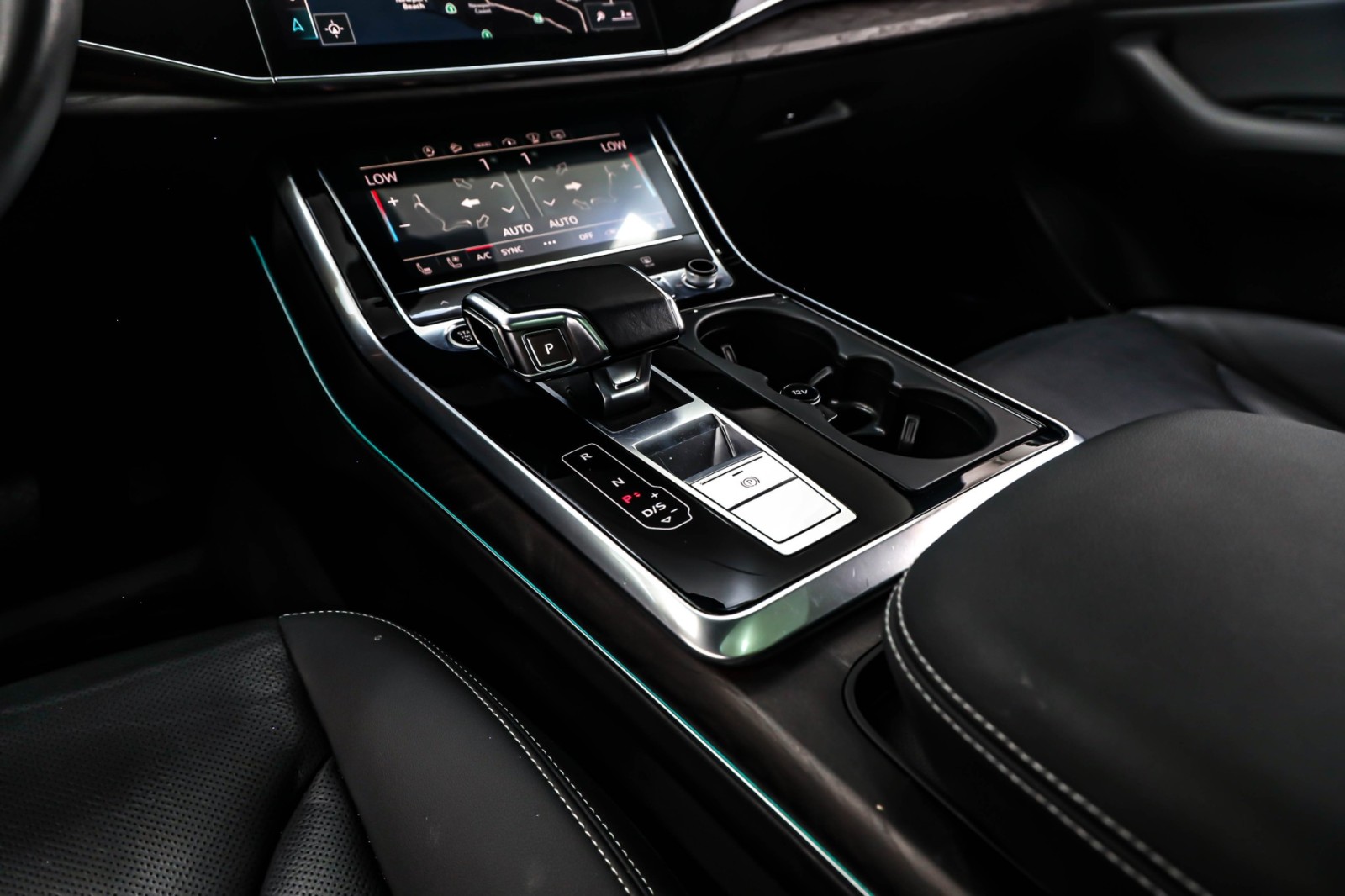 Pre-Owned 2021 Audi Q8 Prestige 55 TFSI quattro Sport Utility in ...