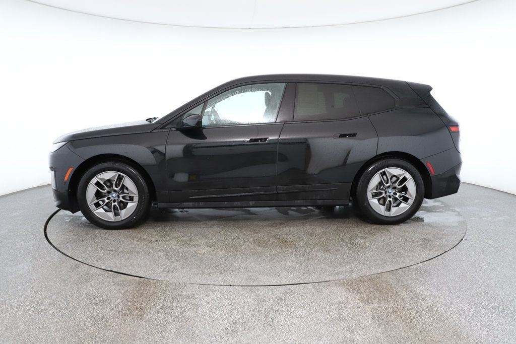 Used 2022 BMW iX xDrive50 SAV with Convenience & Dynamic Handling ...