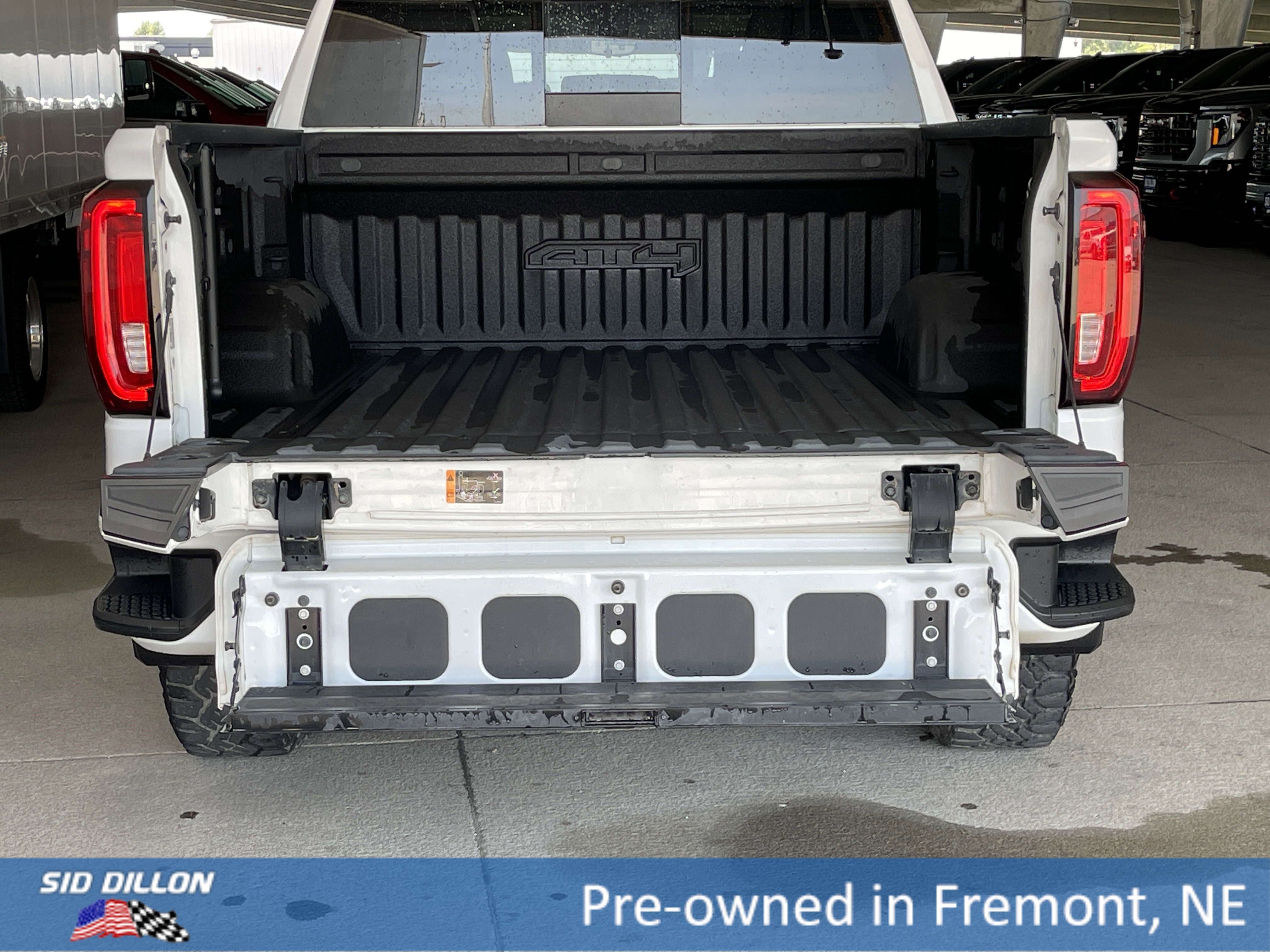 Pre-Owned 2019 GMC Sierra 1500 AT4 Crew Cab in Wahoo #2U27210 | Sid ...