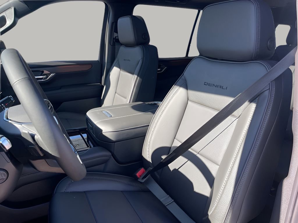 Pre-Owned 2025 GMC Yukon XL Denali SUV in Austin #F359656A | Covert Bee ...