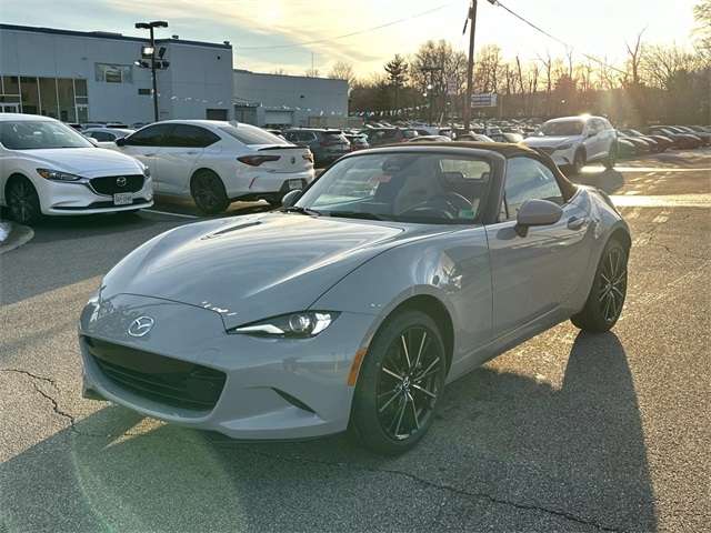 New 2025 Mazda Mazda MX-5 Miata Grand Touring 2D Convertible in Fredericksburg #S0651101 ...