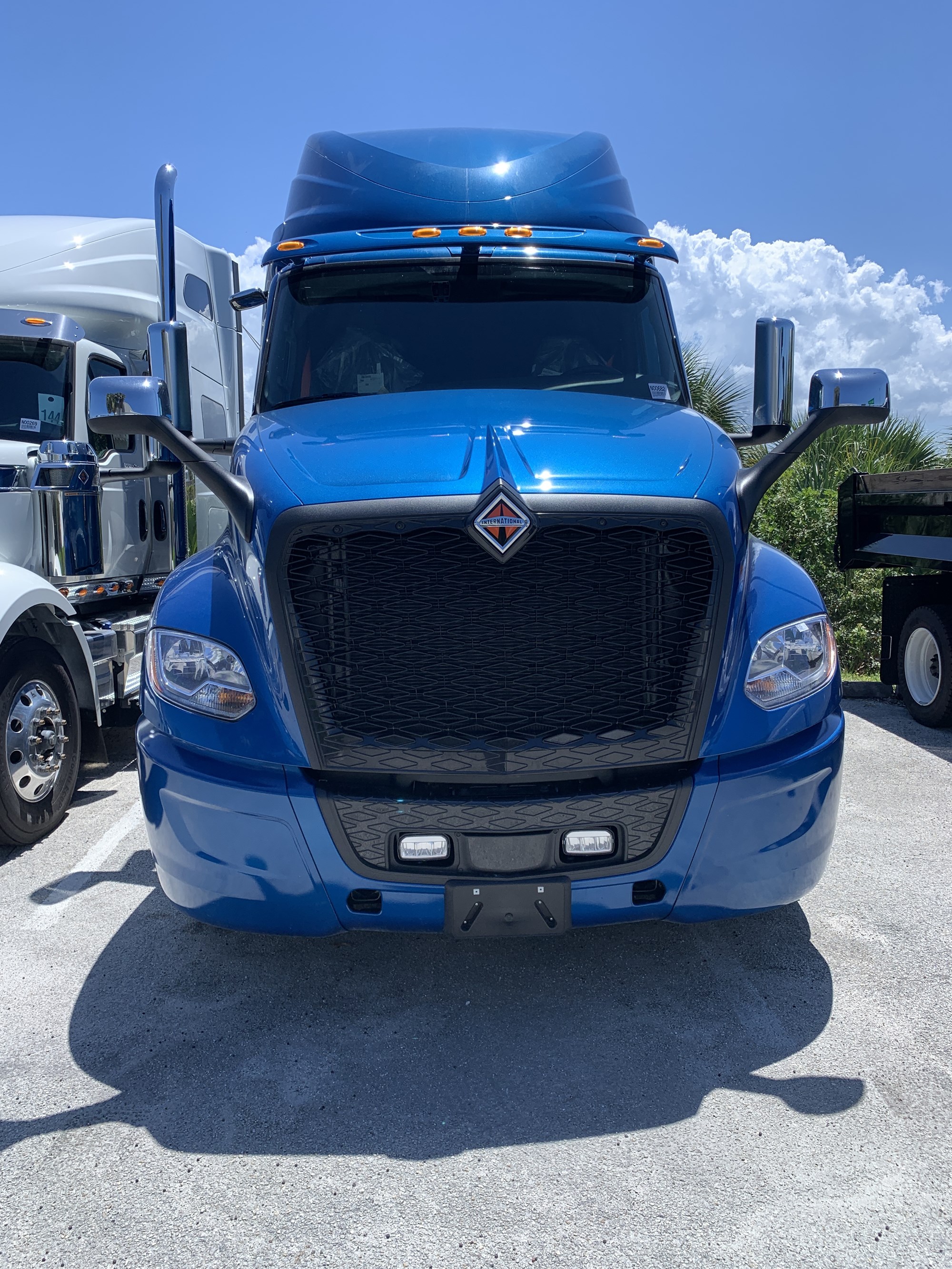 New 2025 INTERNATIONAL LT625 6X4 Sleeper for Sale #1000366 | Rechtien ...