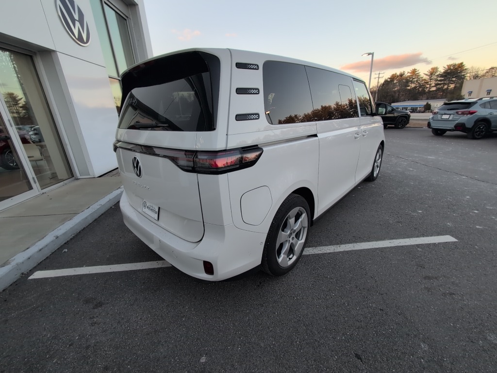 New 2025 Volkswagen ID. Buzz Pro S 4D Passenger Van in Rochester #25026 ...