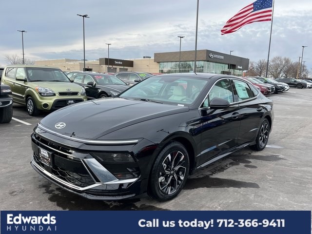 New 2024 Hyundai SONATA SEL 4D Sedan in Council Bluffs #H62476 ...