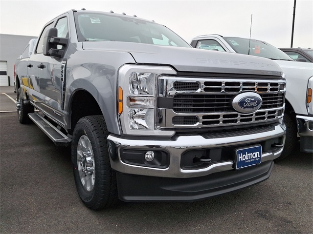 New 2024 Ford F-250SD XLT 4D Crew Cab in Maple Shade #REF89980 | Holman ...