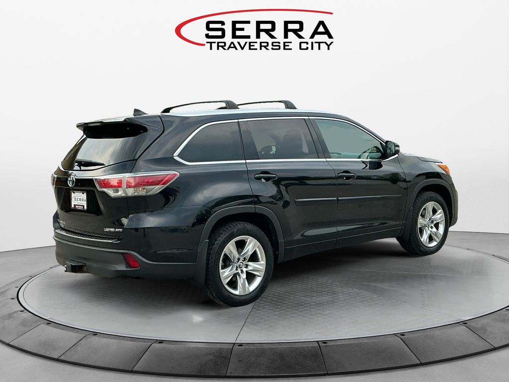 Pre-Owned 2016 Toyota Highlander Limited 4D Sport Utility in Traverse ...