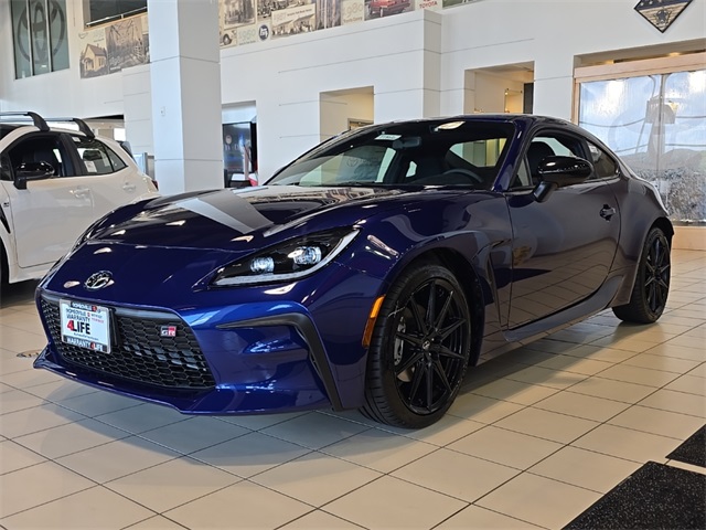 New 2025 Toyota GR86 Premium MT 2+2 COUPE 6 SPD M/T in Romeoville # ...