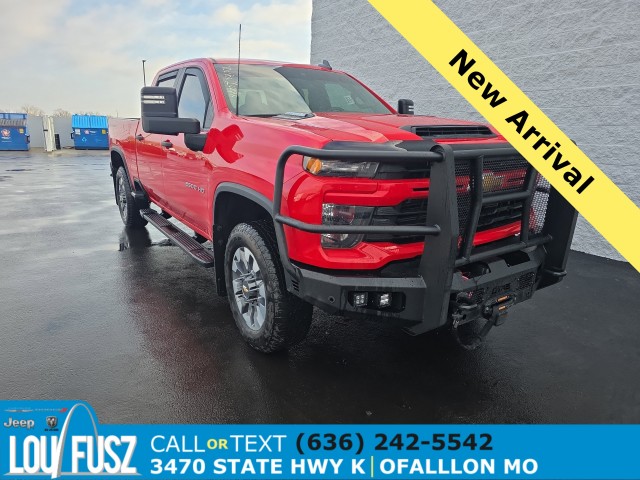 Pre-Owned 2024 Chevrolet Silverado 2500HD Custom Crew Cab Pickup in O ...