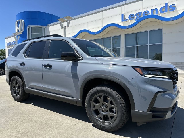 New 2025 Honda Pilot TrailSport Sport Utility in Omaha #PI43006 ...