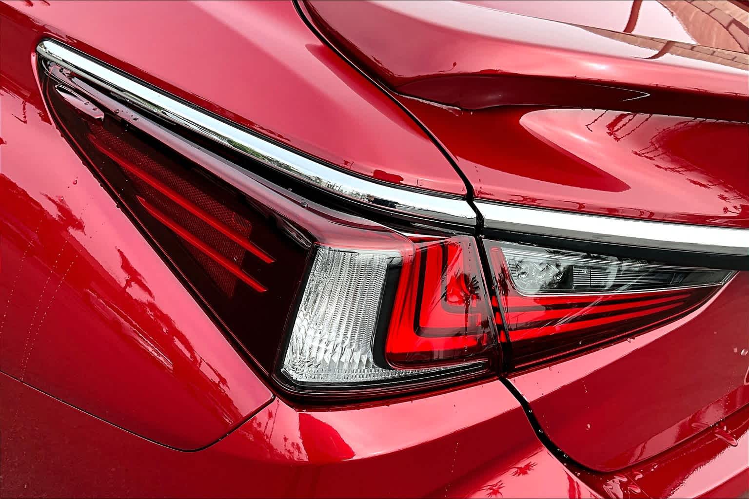 New 2025 Lexus ES Hybrid ES 300h Luxury 4-DOOR SEDAN in Tustin # ...