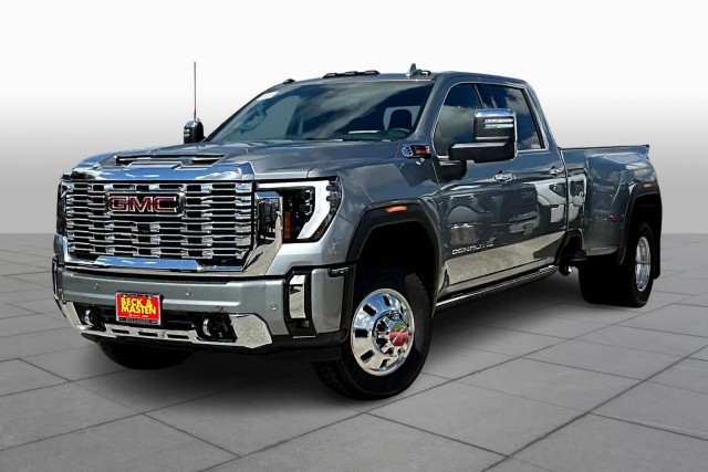 New 2025 GMC Sierra 3500 HD Denali DRW Crew Cab in Houston #SF121711 | Sterling McCall Group