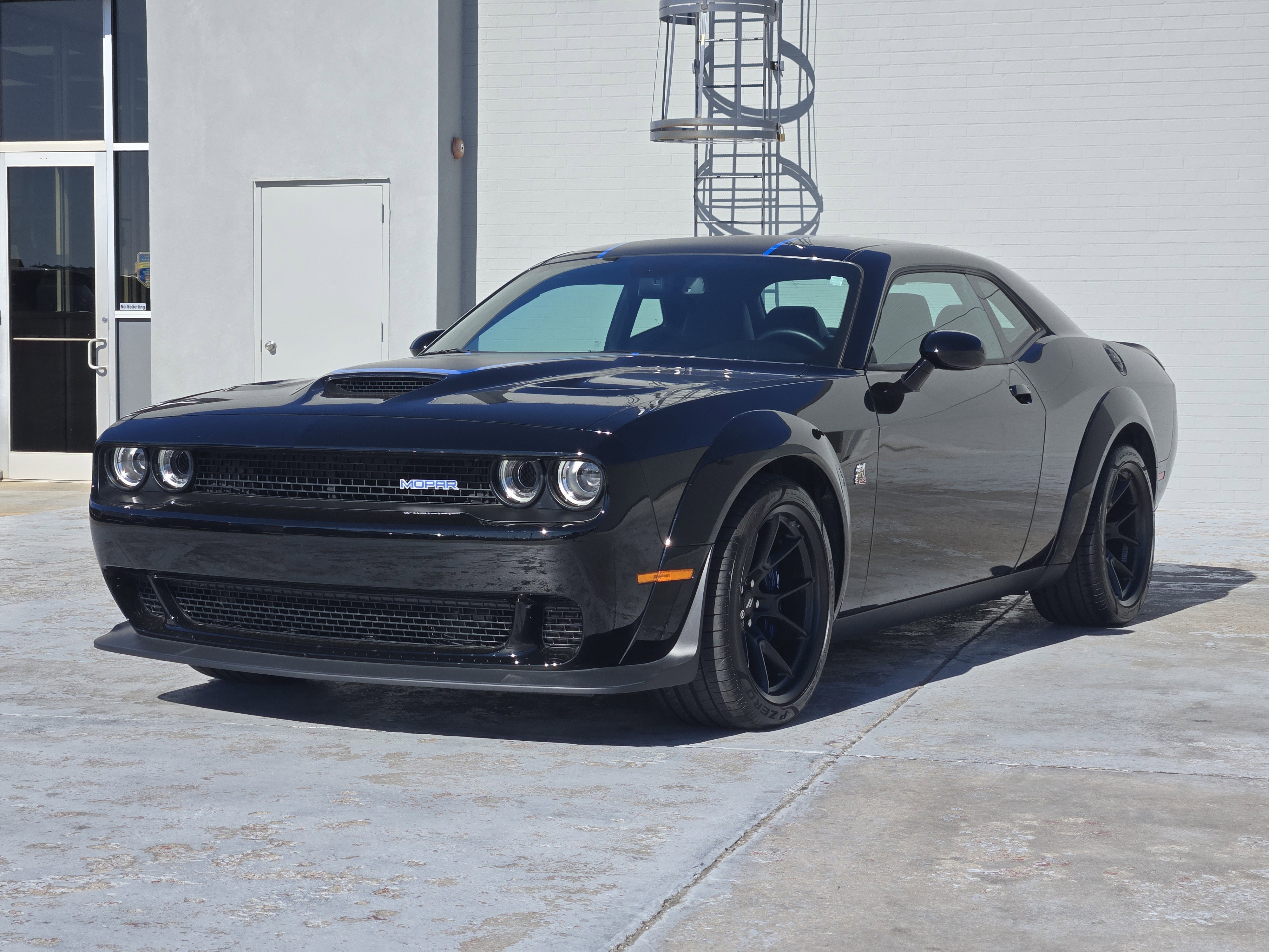 Pre-Owned 2023 Dodge Challenger R/T Scat Pack Widebody 2dr Car in ...