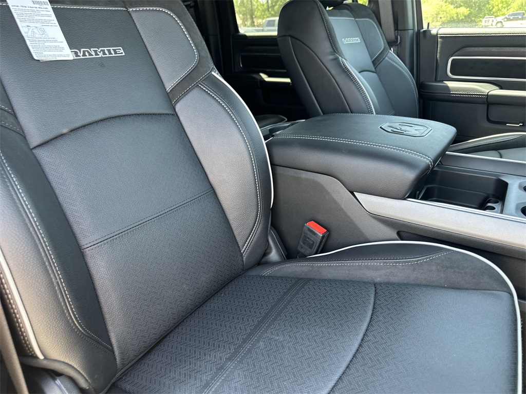 New 2025 RAM 2500 Laramie Mega Cab in Crestview #CSG531391 | Chrysler Dodge Jeep® Ram FIAT ...