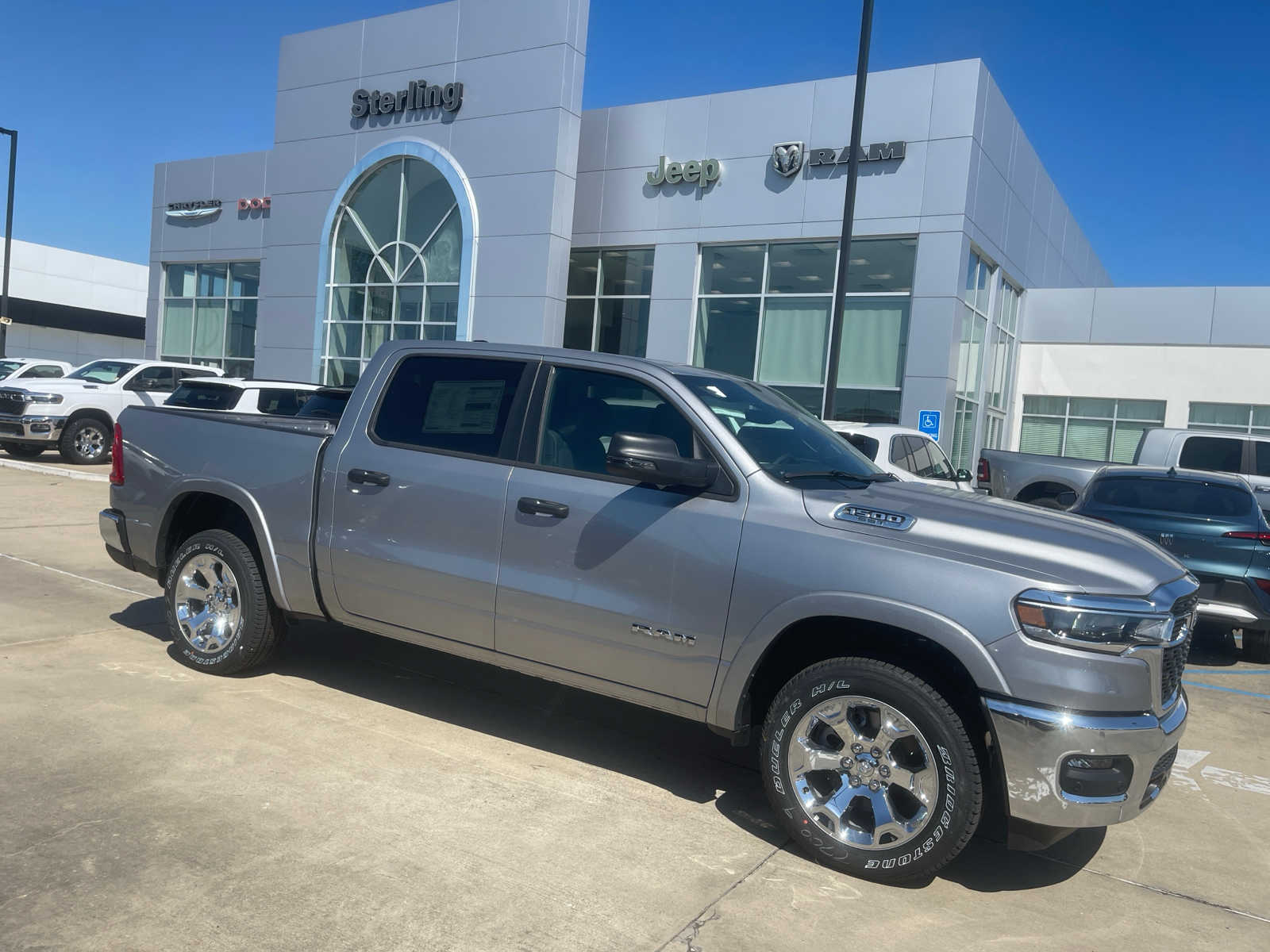 New 2025 Ram 1500 Big Horn Crew Cab Pickup in Acadiana #CW2465 | Sterling Automotive Group