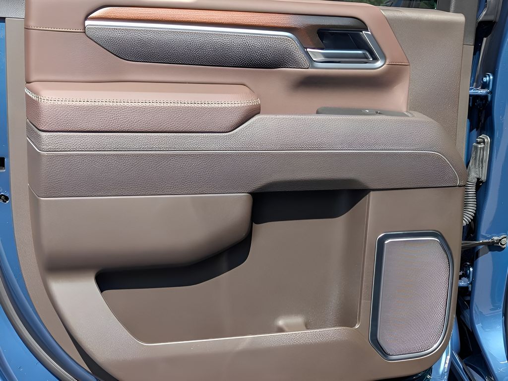 New 2025 GMC Sierra 2500HD Denali 4D Crew Cab in Austin #SF355001 ...