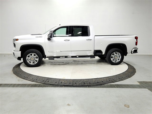 Pre-Owned 2024 Chevrolet Silverado 2500 HD High Country Crew Cab in ...