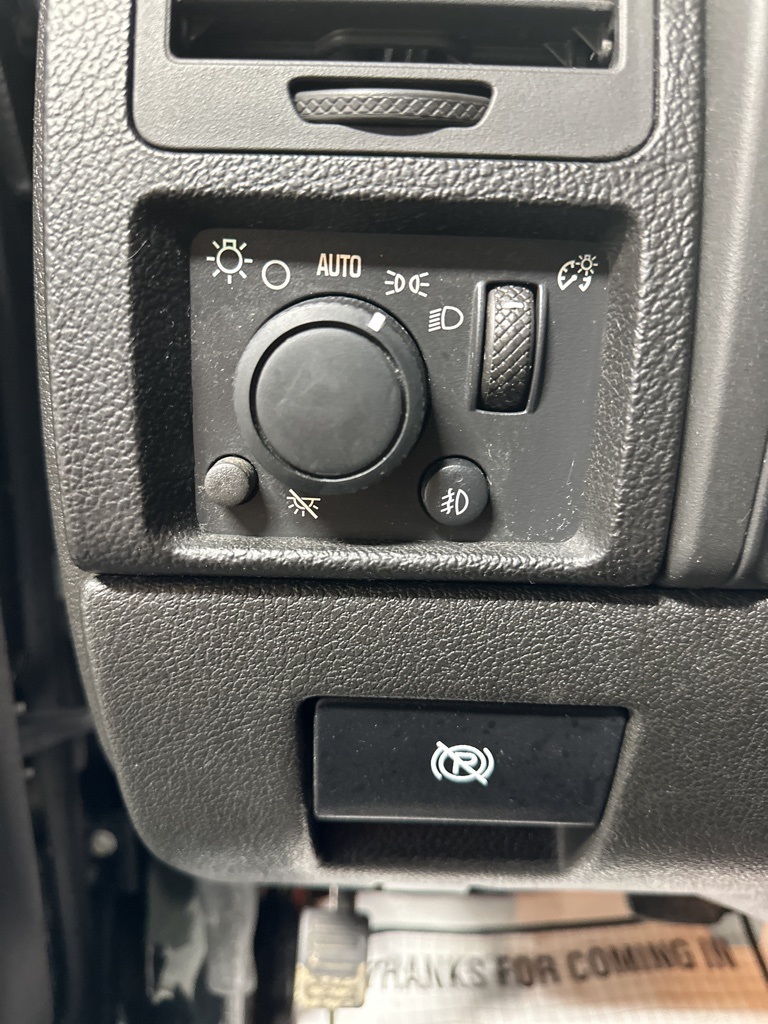 Pre-Owned 2009 Hummer H3 Base 4D Sport Utility | Tim Short Auto Group