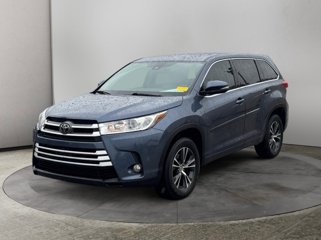 Pre-Owned 2017 Toyota Highlander LE Plus Sport Utility in San Antonio # ...