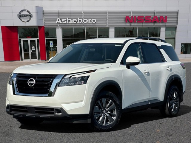 2022 Nissan Pathfinder White
