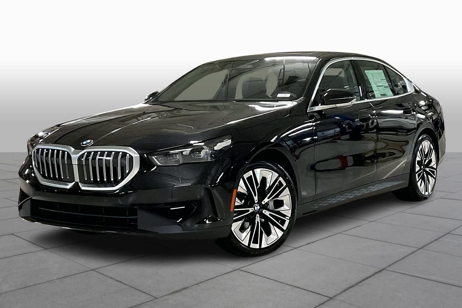 New 2024 BMW 530i 530i Sedan in Arlington #RCS52286 | BMW of Arlington
