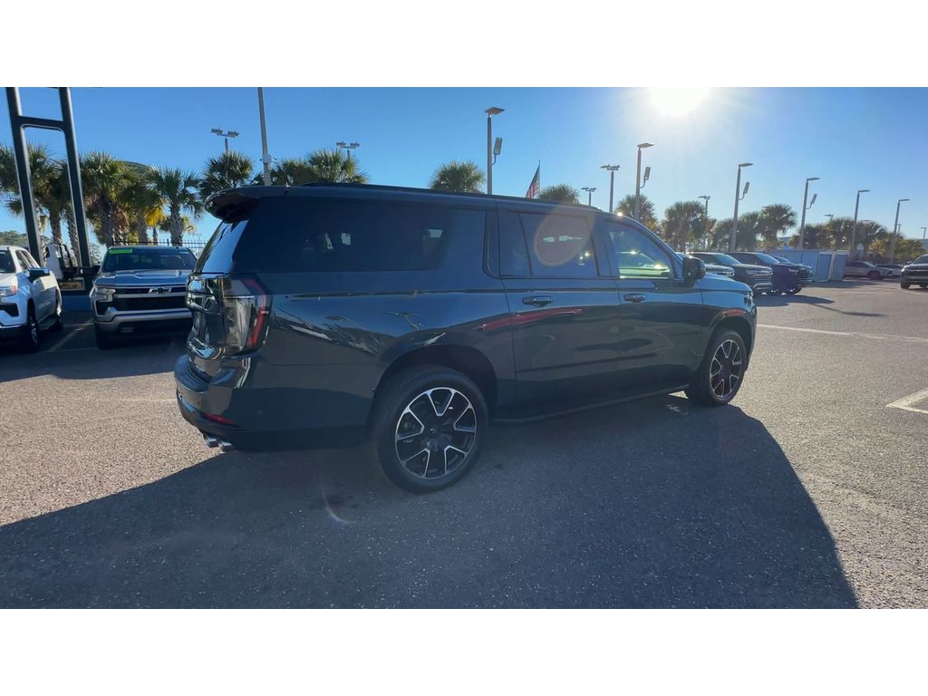 Used 2025 Chevrolet Suburban in Jacksonville FL | #26C538B