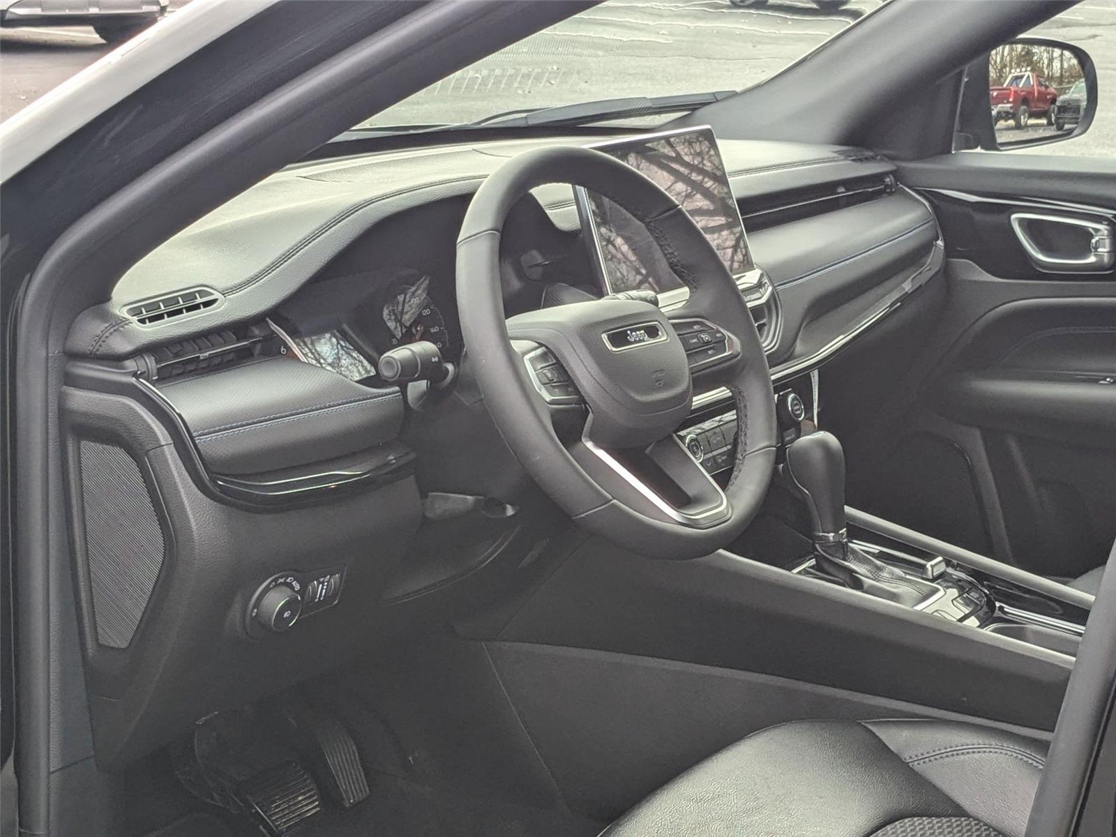 New 2025 Jeep Compass Latitude Sport Utility in Jackson #JEX047 | Allen ...