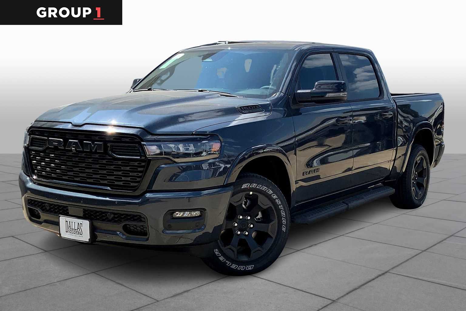 New 2025 RAM 1500 Lone Star Crew Cab in Dallas #SN736266 | Dallas Dodge Chrysler Jeep Ram