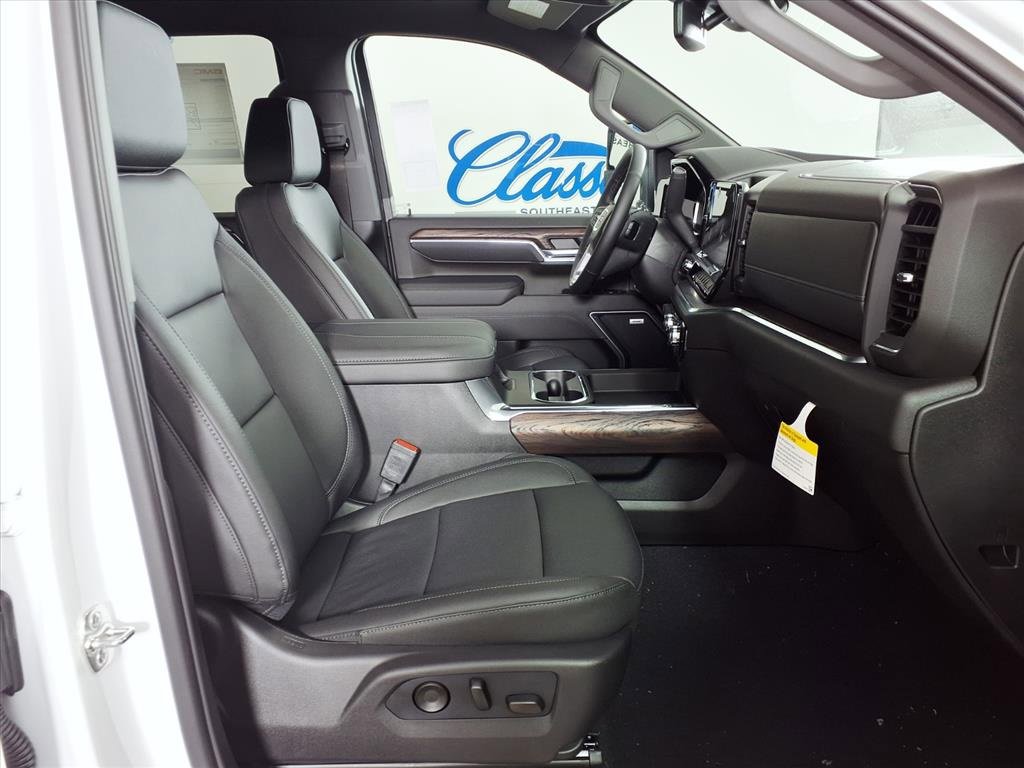 New 2026 GMC Sierra 2500 HD SLT Crew Cab in #G184157 | Classic ...