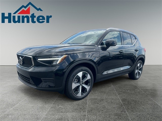 New 2025 Volvo XC40 B5 Core 4D Sport Utility in Fletcher #V41237 ...