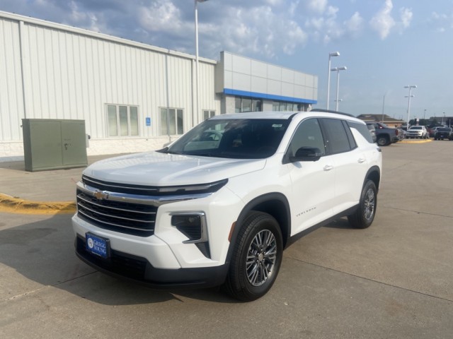 New 2024 Chevrolet Traverse LT 4D Sport Utility for Sale #15C1356 ...